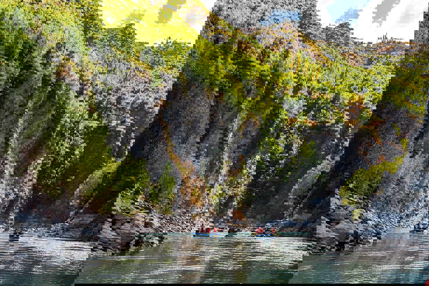 Kawarau River Rafting in Queenstown, New Zealand | RealNZ